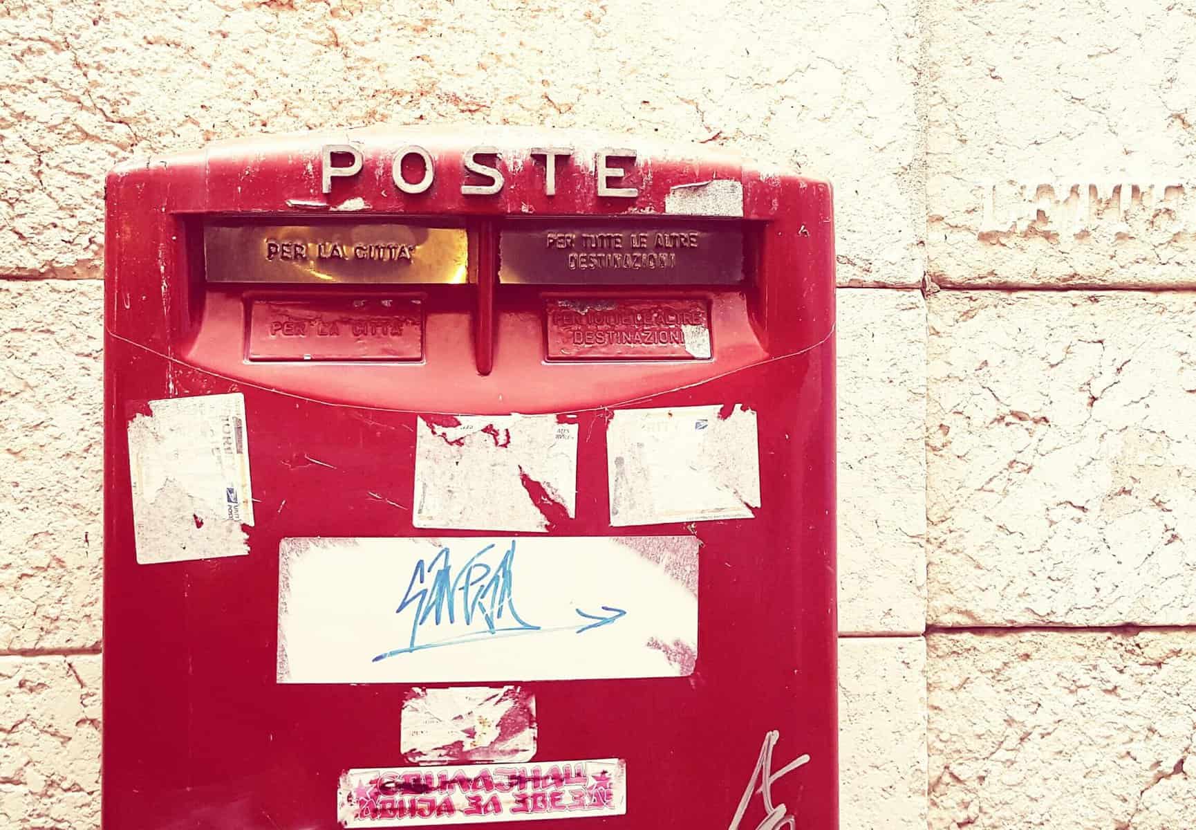 Poste Italiane: niente più "posta" dal 2026? - MRW.it