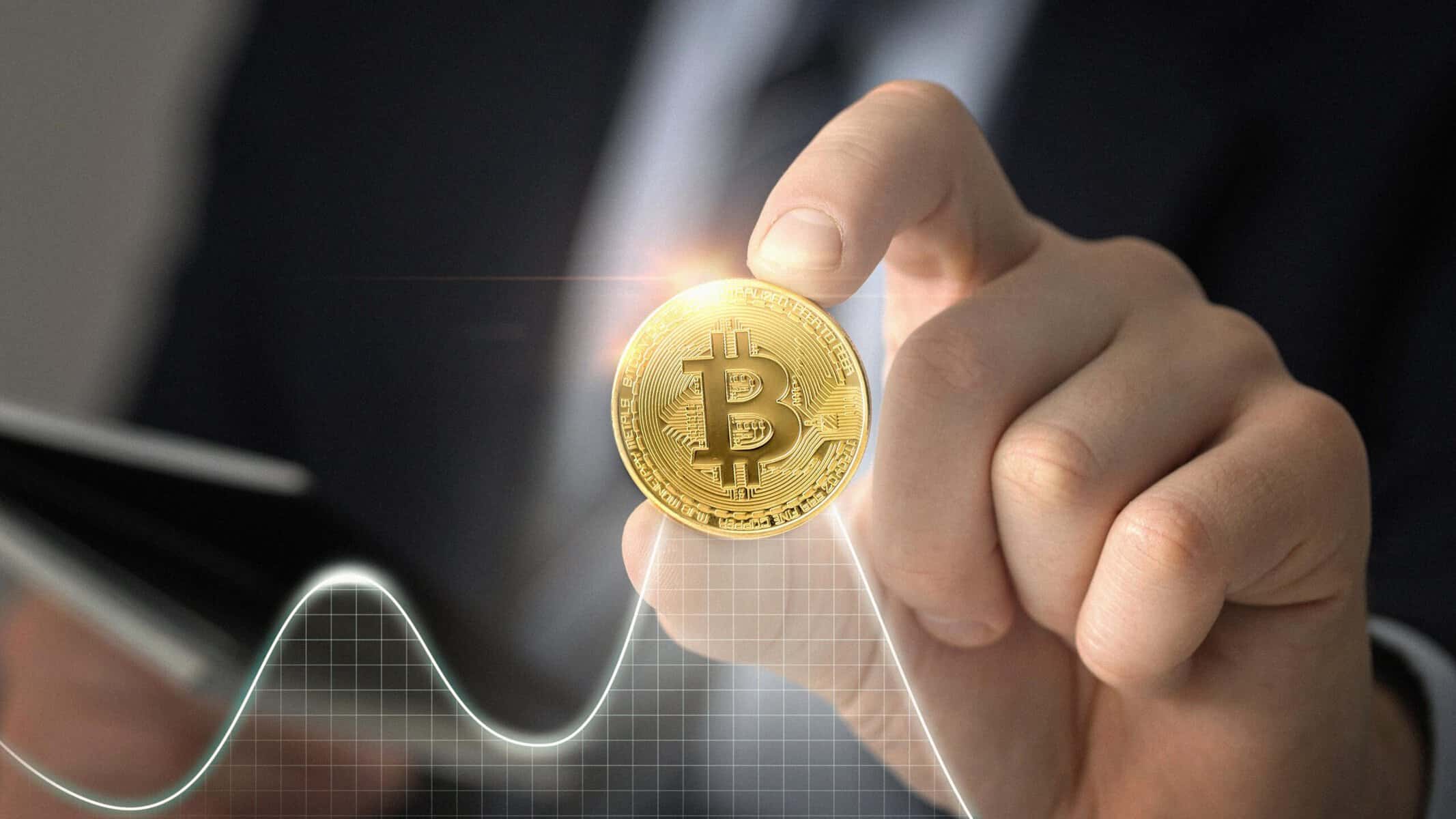 Intesa Sanpaolo: primo trade Bitcoin da 1 milione di euro - MRW.it